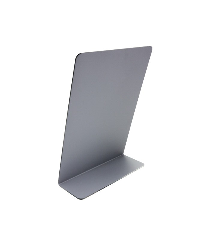 Mirror Display in "L"